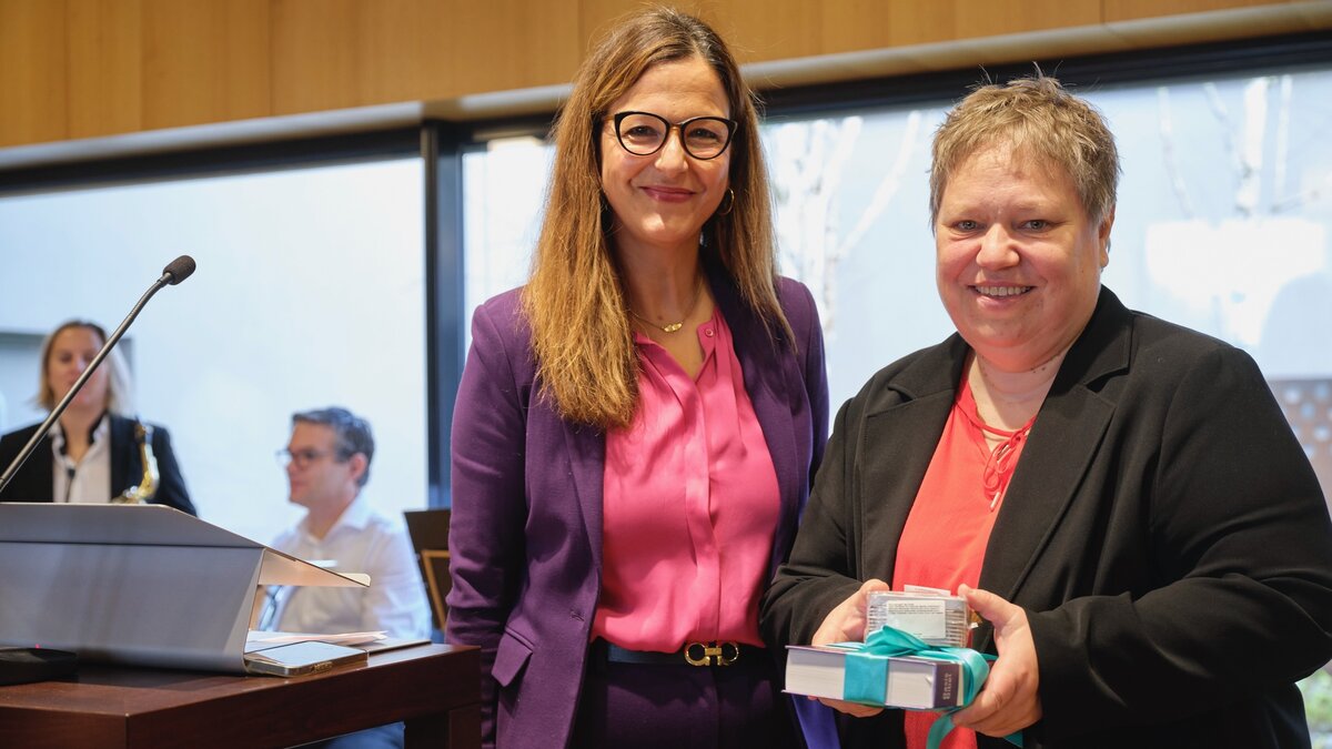 Reformierte Kirche Buchrain-Root: Andrea Hofacker als Pfarrerin ...